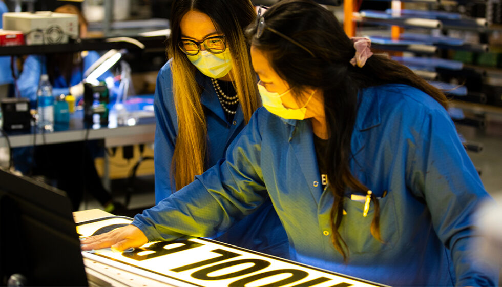 Custom Illuminated Signage - Smartrend Manufacturing Group